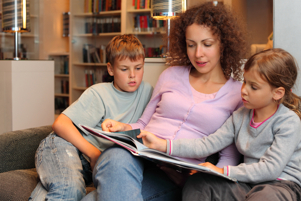 When Mom Is the Reading Parent | Institute for Family Studies