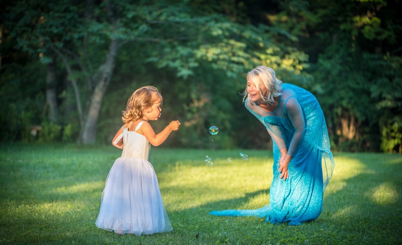 Good Parenting Gets Easier Over Time | Institute for Family Studies